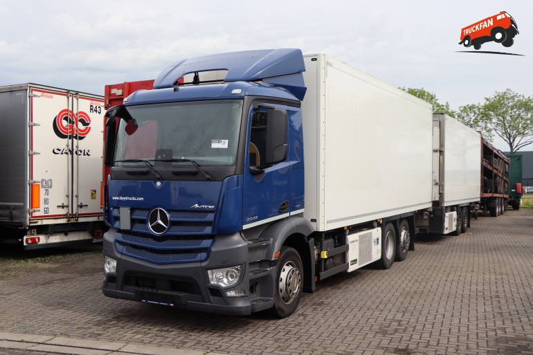 Foto Mercedes-Benz Antos #1472160 - TruckFan