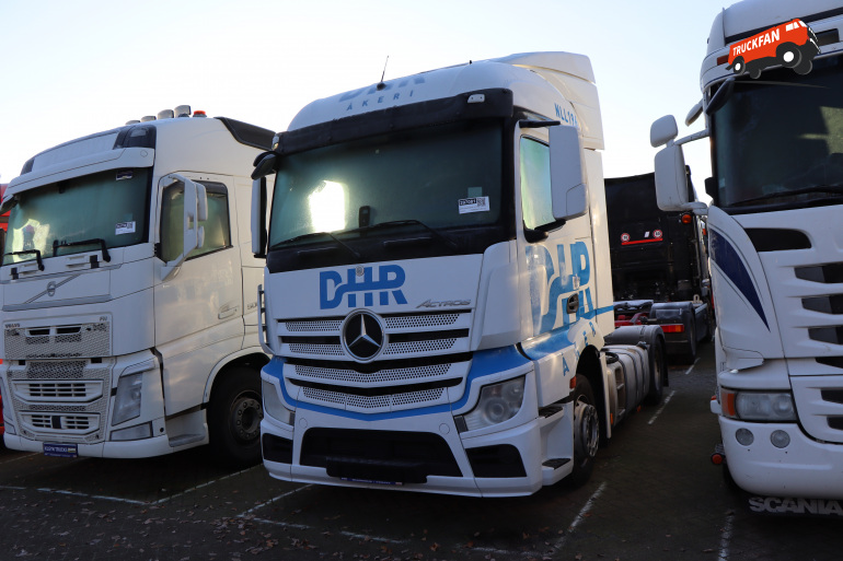 Foto Mercedes-Benz Actros MP4 #1502010 - TruckFan