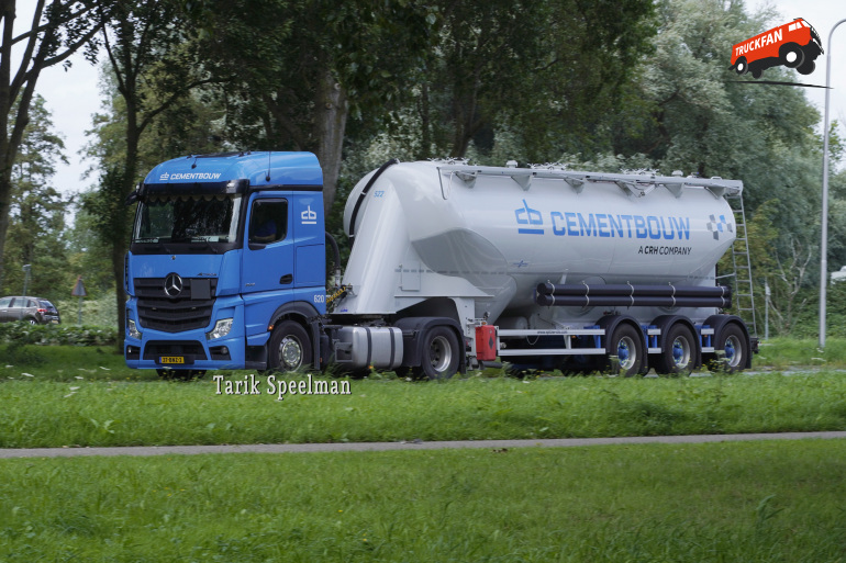 Foto Mercedes-Benz Actros MP4 van Heemex B.V. - TruckFan