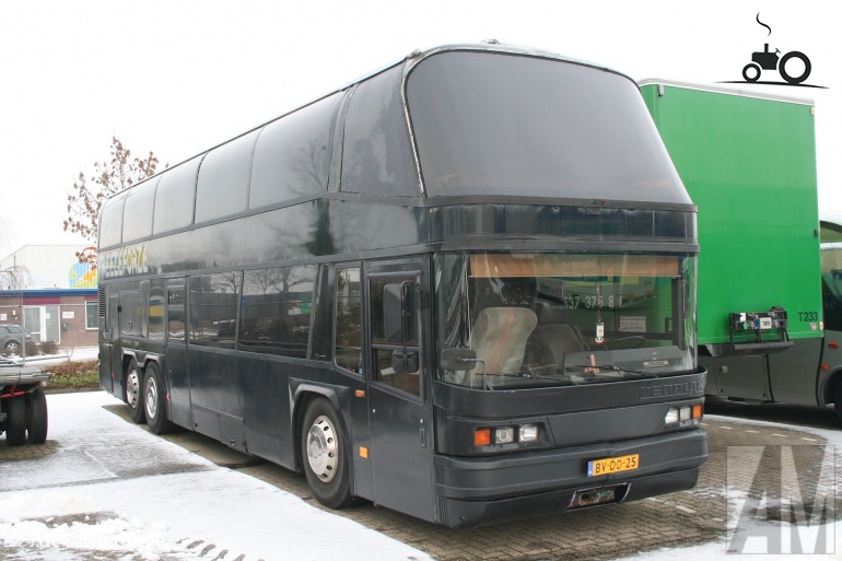 Foto Neoplan touringcar #1462040 - TruckFan