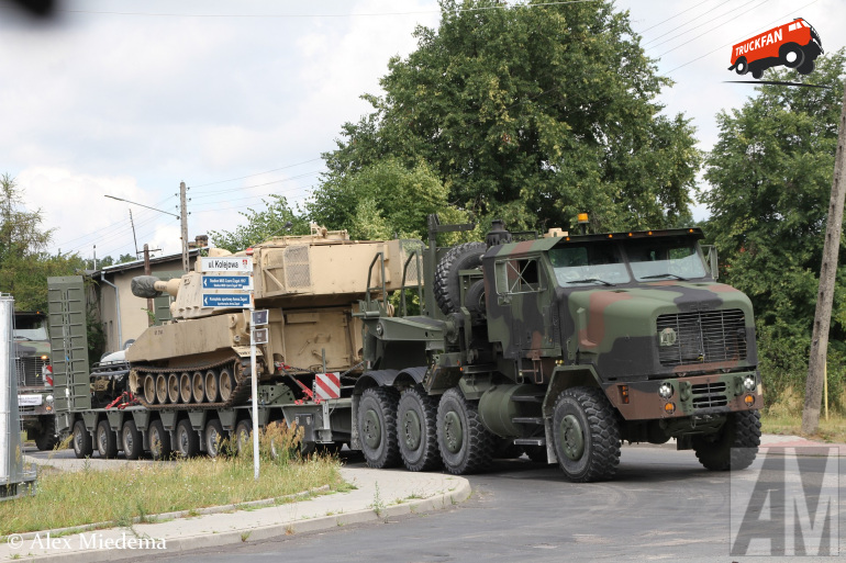 Foto Oshkosh M1070 van US Army - TruckFan