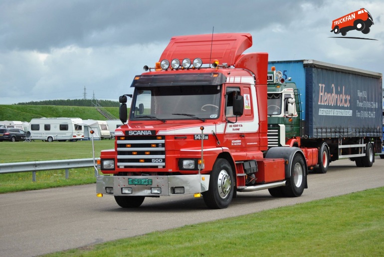 Foto Scania T143 van Nierop Transport & Trafficservice B.V. - TruckFan