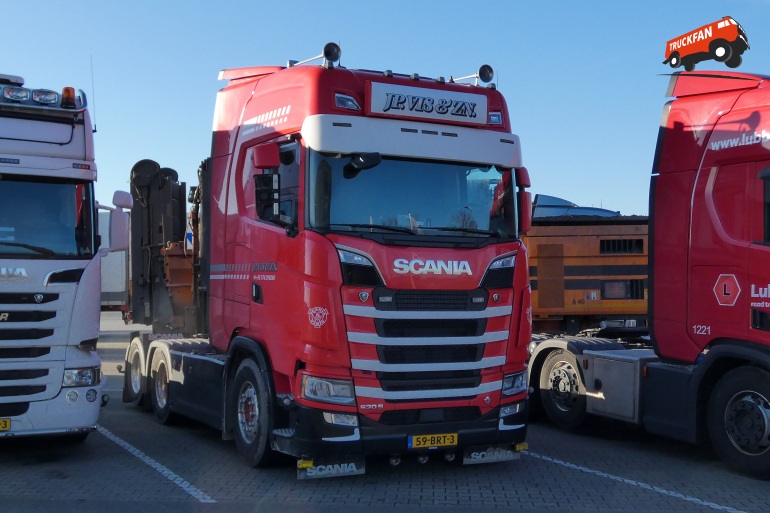 Foto Scania 530S van Internationaal Transport J.P. Vis & Zn. B.V. - TruckFan