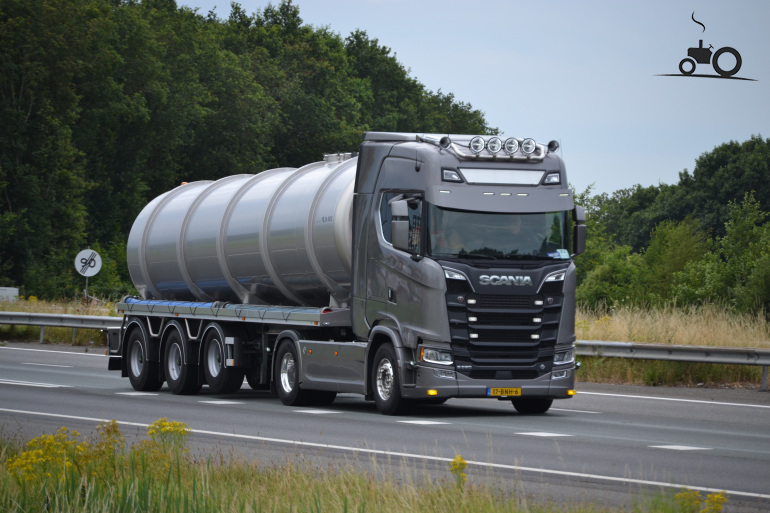 Foto Scania S520 #1484837 - TruckFan