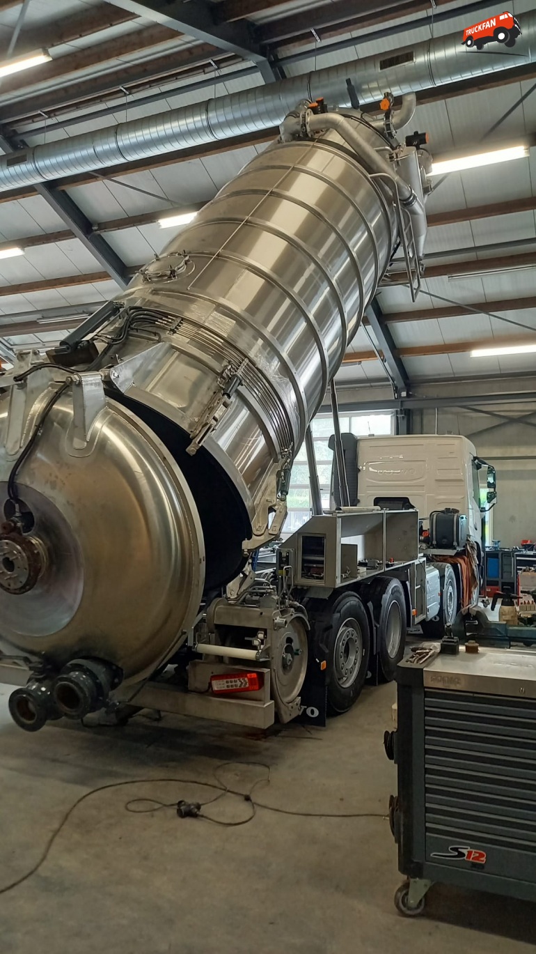 Foto Volvo FMX 3rd gen van Exalto Renswoude - TruckFan