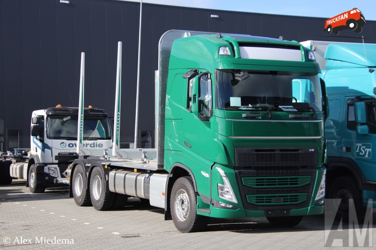 Foto Volvo FH 5th gen van Van der Wiel Transport - TruckFan