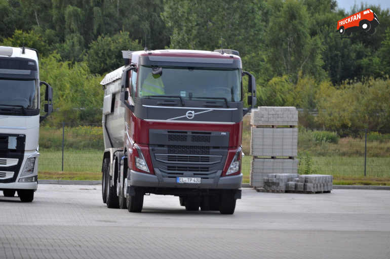 Foto Volvo FH 5th gen #1484460 - TruckFan