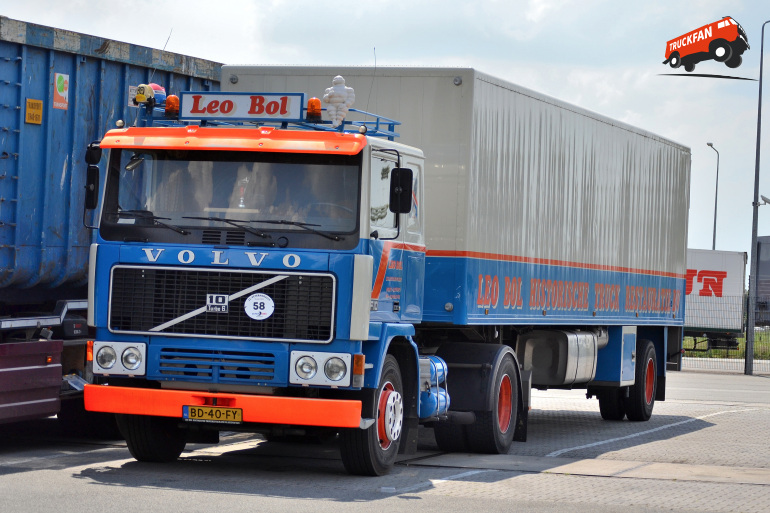 Foto Volvo F10 van Leo Bol Historische Truck Restauratie BV - TruckFan