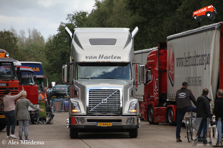 Foto Volvo VT880 #1523931 - TruckFan